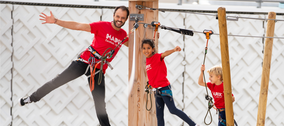 Salle d'escalade et de loisirs Lyon Part Dieu - Hapik
